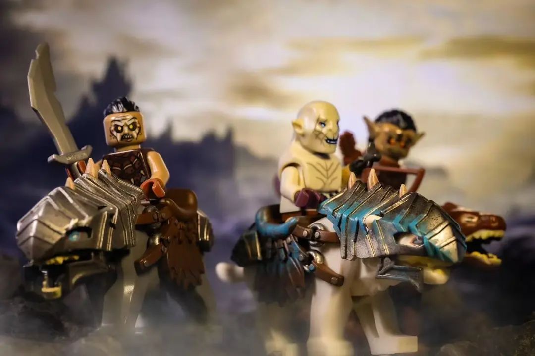 Armored Vargr(Grey） – Warehouse 8